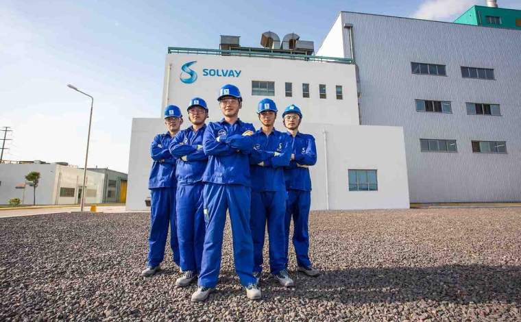 Solvay • CHEManager is the market-leading medium for the management of ...