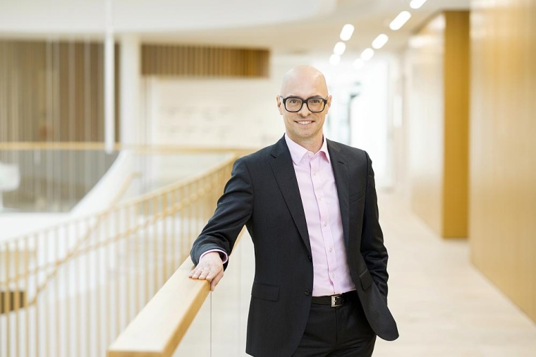 Führungswechsel bei Heraeus Precious Metals • CHEManager ist das ...