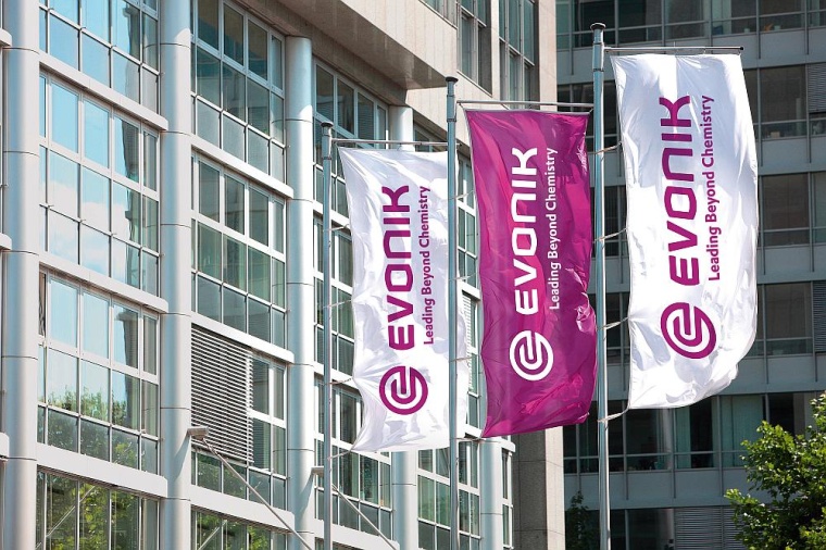 Evonik und ICIG schließen Verkauf des Superabsorber-Geschäfts ab ...