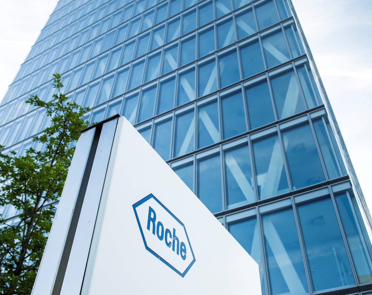 Roche Invests $50 Billion in Pharmaceuticals & Diagnostics • CHEManager ...